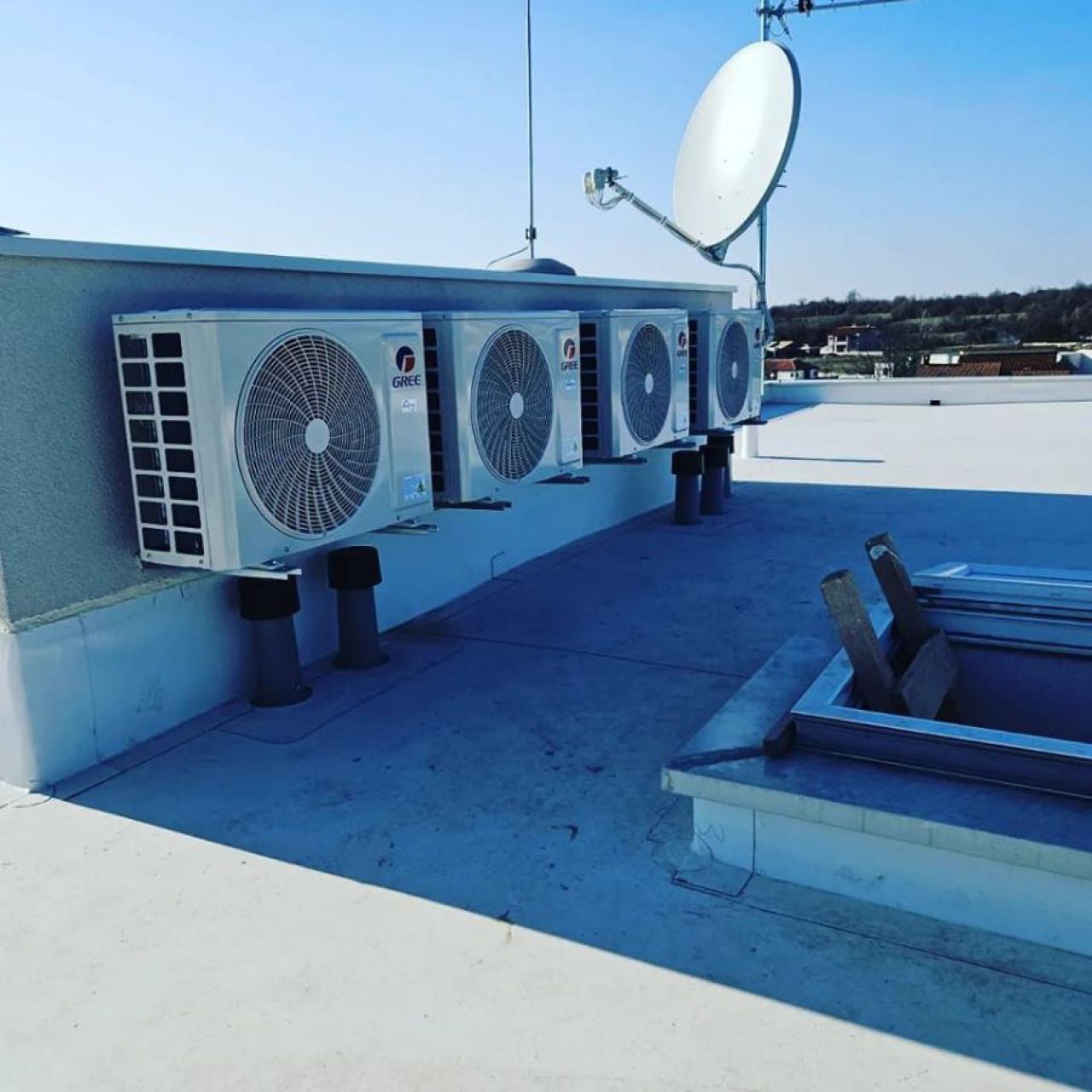 Elektromaterijal, led trake, klima uređaji, salon rasvjete, trgovina ...