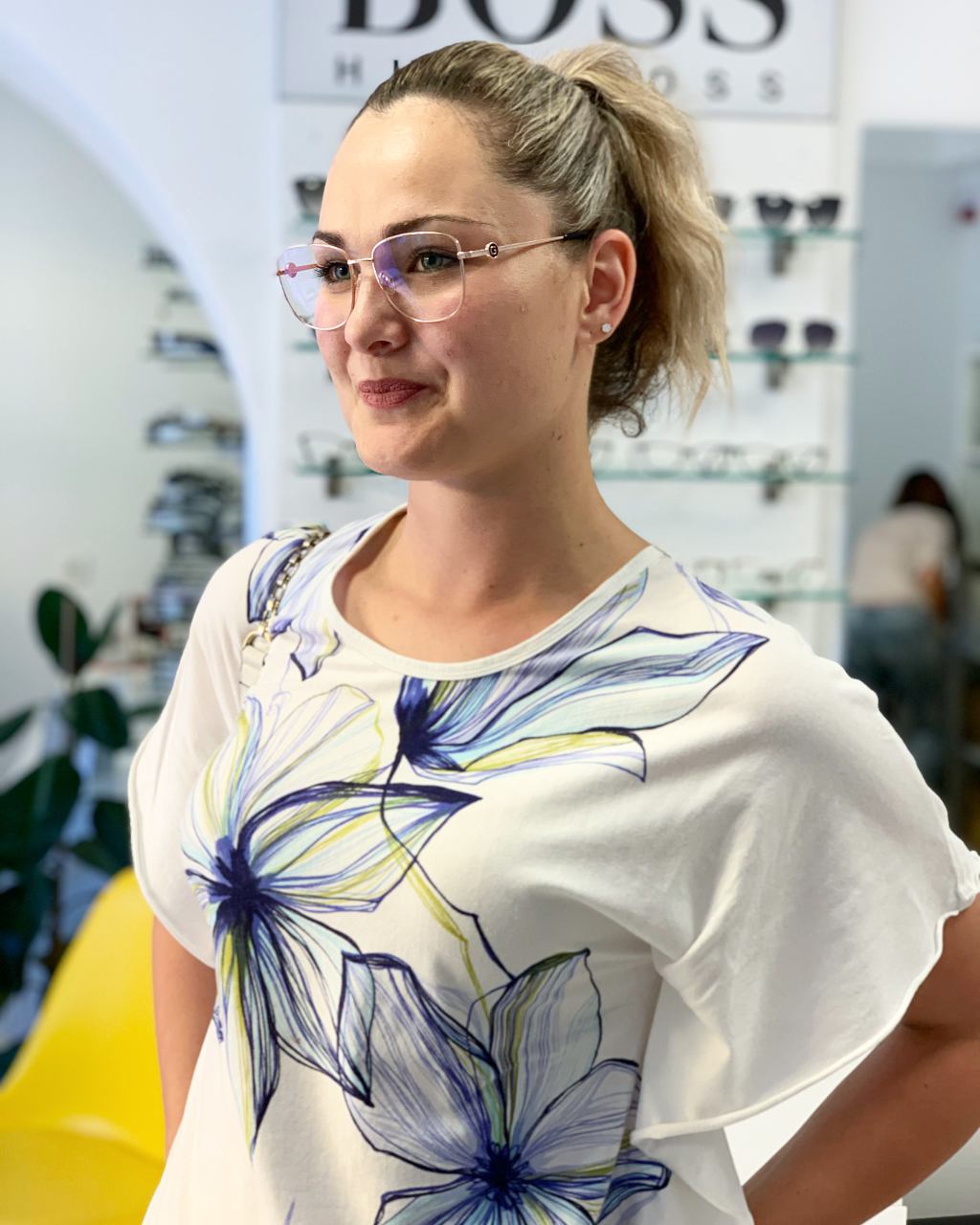 Besplatna kontrola vida, kontaktne leće, sunčane, dioptrijske, naočale ...