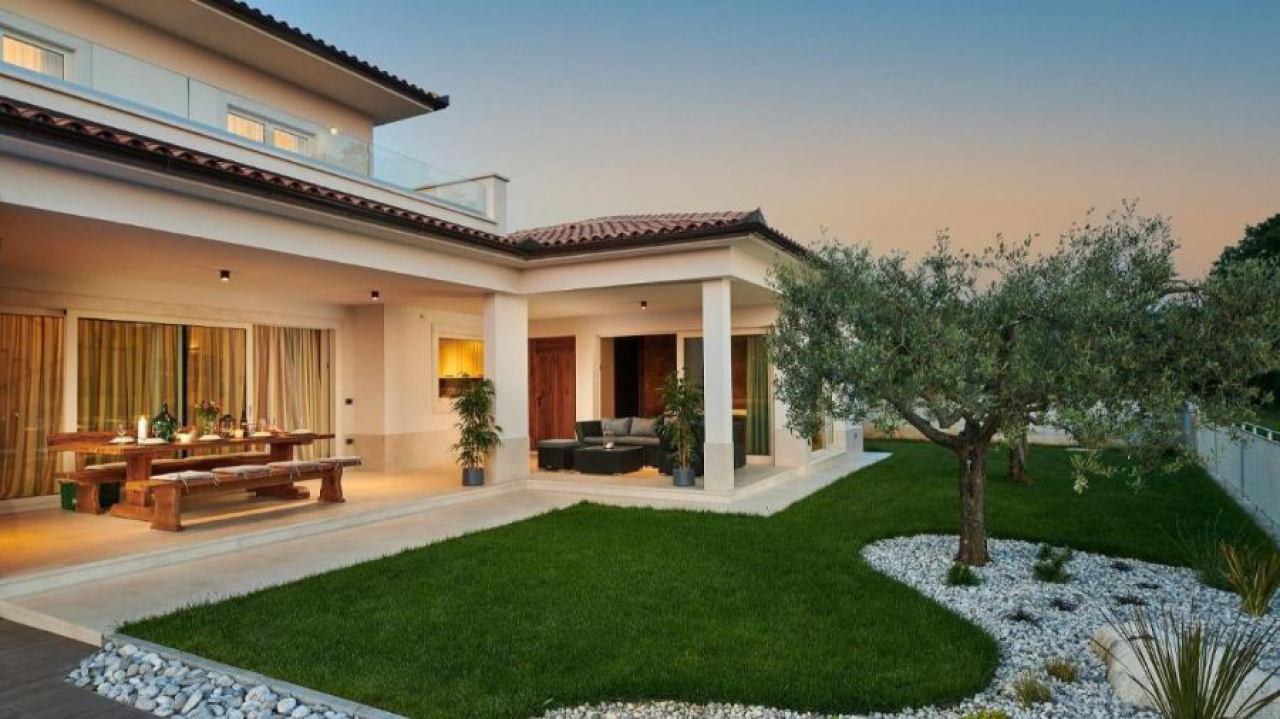 Navodnjavanje, travnjaci, uređenje okućnica, vrtova, sadnice, iskopi, landscape | RIMANIĆ USLUGE